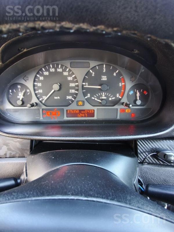 Melns BMW 320 2002 Rīga, ar dzinēja tilpumu 2.00 L un nobraukumu 375 tūkst. km par 2300 €, foto 8 vietnē AUTOMOTO.COM.LV