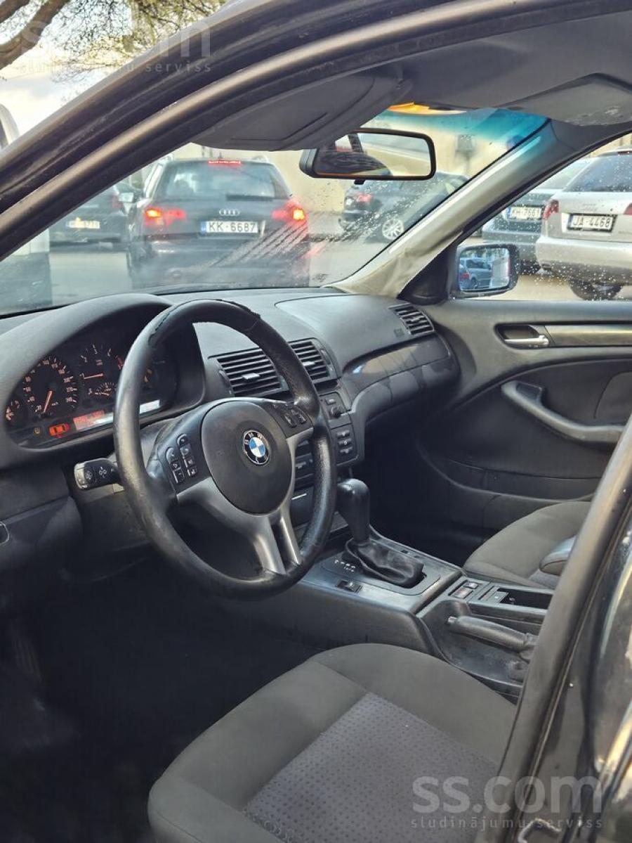 Melns BMW 320 2002 Tukums, ar dzinēja tilpumu 2.00 L un nobraukumu 395 tūkst. km par 1450 €, foto 10 vietnē AUTOMOTO.COM.LV