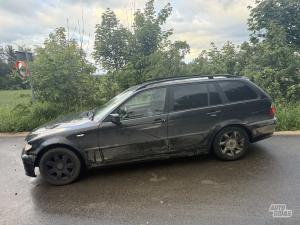 Black BMW 320 2002 in Vilnius, with an engine capacity of 2.00 L and mileage of 360 thousand km for 1000 €, photo 6 on AUTOMOTO.COM.LV