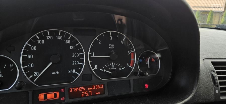 Melns BMW 320 2002 Viļņa, ar dzinēja tilpumu 2.00 L un nobraukumu 373 tūkst. km par 1450 €, foto 14 vietnē AUTOMOTO.COM.LV