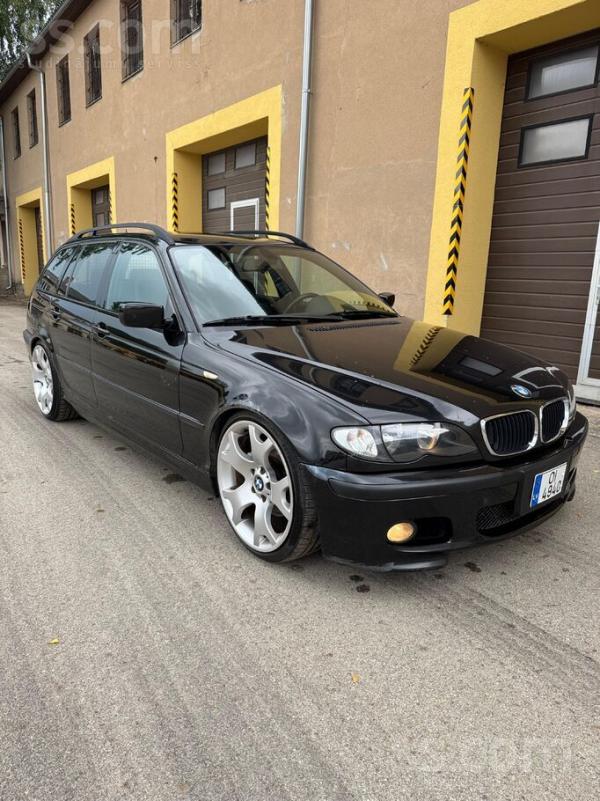 Black BMW 320 2002 in Bauska, with an engine capacity of 2.00 L and mileage of 377 thousand km for 2100 €, photo 2 on AUTOMOTO.COM.LV