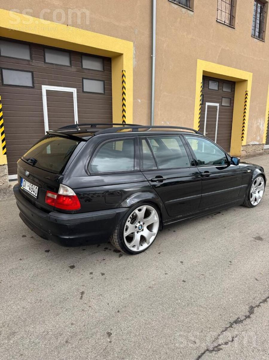 Melns BMW 320 2002 Bauska, ar dzinēja tilpumu 2.00 L un nobraukumu 377 tūkst. km par 2100 €, foto 4 vietnē AUTOMOTO.COM.LV