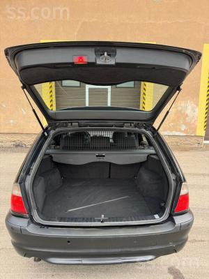 Melns BMW 320 2002 Bauska, ar dzinēja tilpumu 2.00 L un nobraukumu 377 tūkst. km par 2100 €, foto 9 vietnē AUTOMOTO.COM.LV