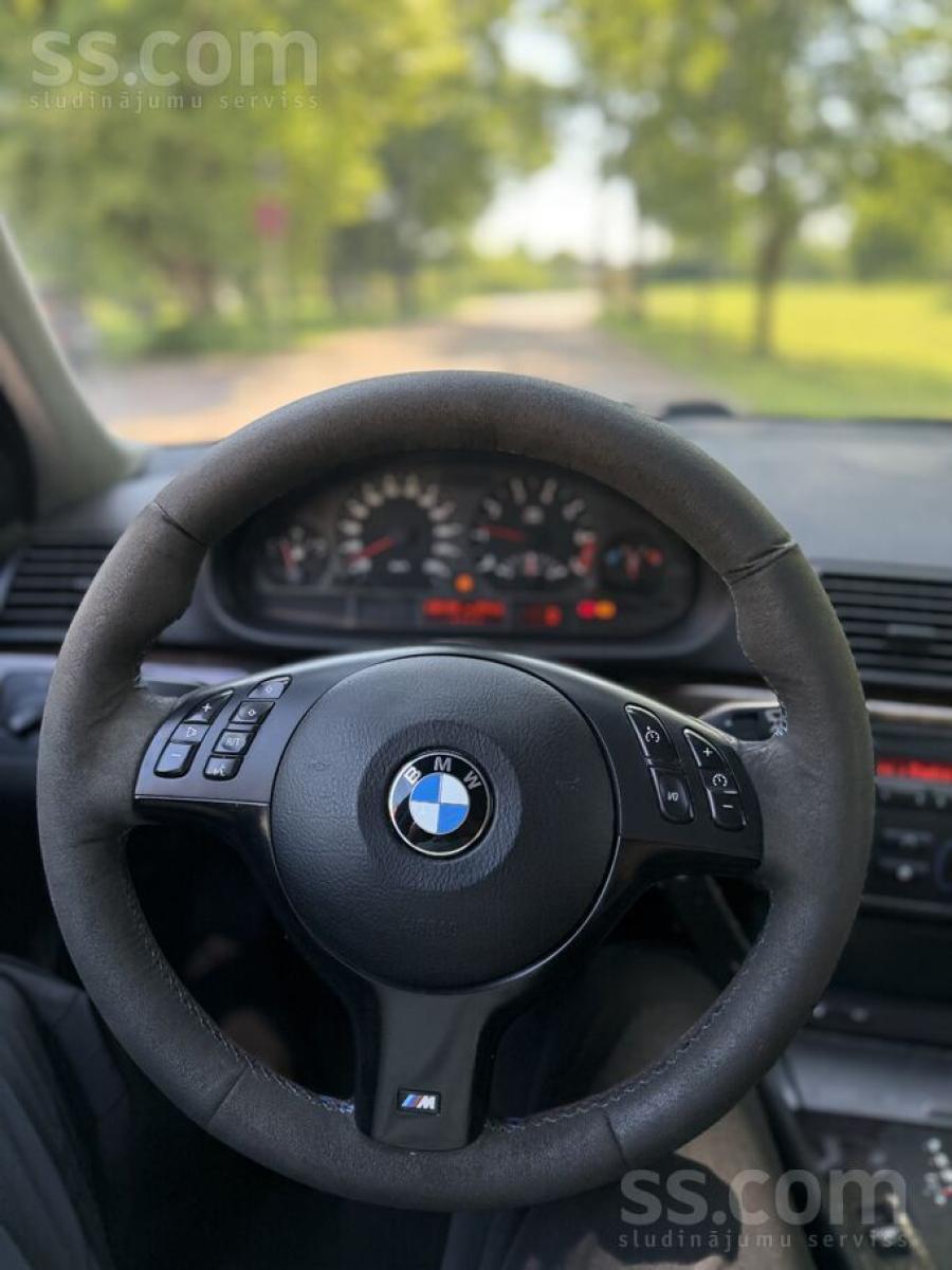 Black BMW 320 2002 in Kuldiga, with an engine capacity of 2.20 L and mileage of 338 thousand km for 2200 €, photo 13 on AUTOMOTO.COM.LV