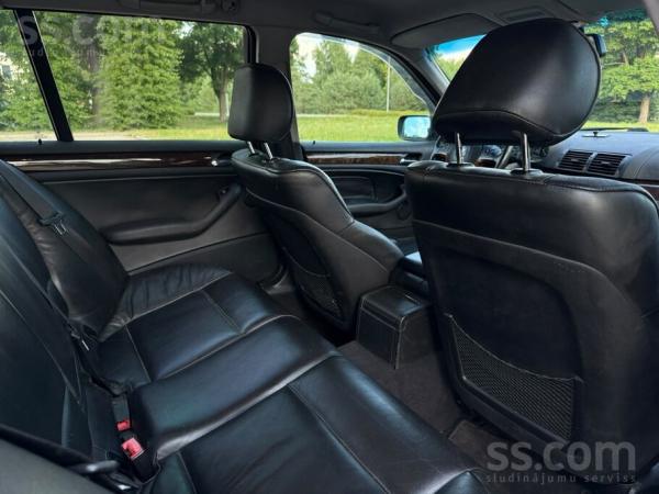 Melns BMW 320 2002 Rīga, ar dzinēja tilpumu 2.00 L un nobraukumu 0 tūkst. km par 1590 €, foto 10 vietnē AUTOMOTO.COM.LV