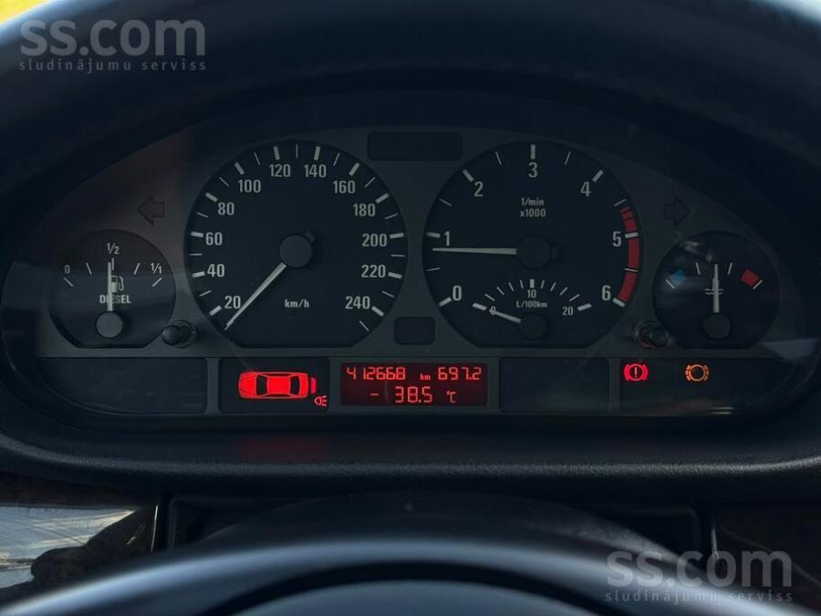 Черный БМВ 320 2002 в Рига, объемом двигателя 2.00 л и пробегом 0 тыс. км за 1590 €, фото 13 на AUTOMOTO.COM.LV