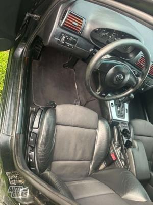 Black BMW 320 2002 in Kaunas, with an engine capacity of 2.00 L and mileage of 351 thousand km for 2200 €, photo 16 on AUTOMOTO.COM.LV