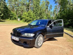 Black BMW 320 2002 in Preili, with an engine capacity of 2.00 L and mileage of 292 thousand km for 2200 €, photo  on AUTOMOTO.COM.LV