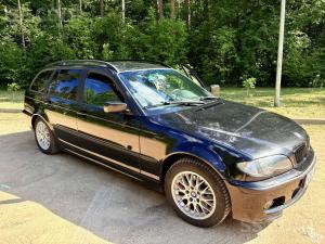 Melns BMW 320 2002 Preiļi, ar dzinēja tilpumu 2.00 L un nobraukumu 292 tūkst. km par 1800 €, foto  vietnē AUTOMOTO.COM.LV