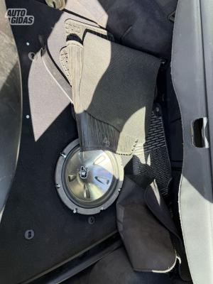 Melns BMW 320 2002 Kauņa, ar dzinēja tilpumu 2.00 L un nobraukumu 321 tūkst. km par 1300 €, foto 13 vietnē AUTOMOTO.COM.LV
