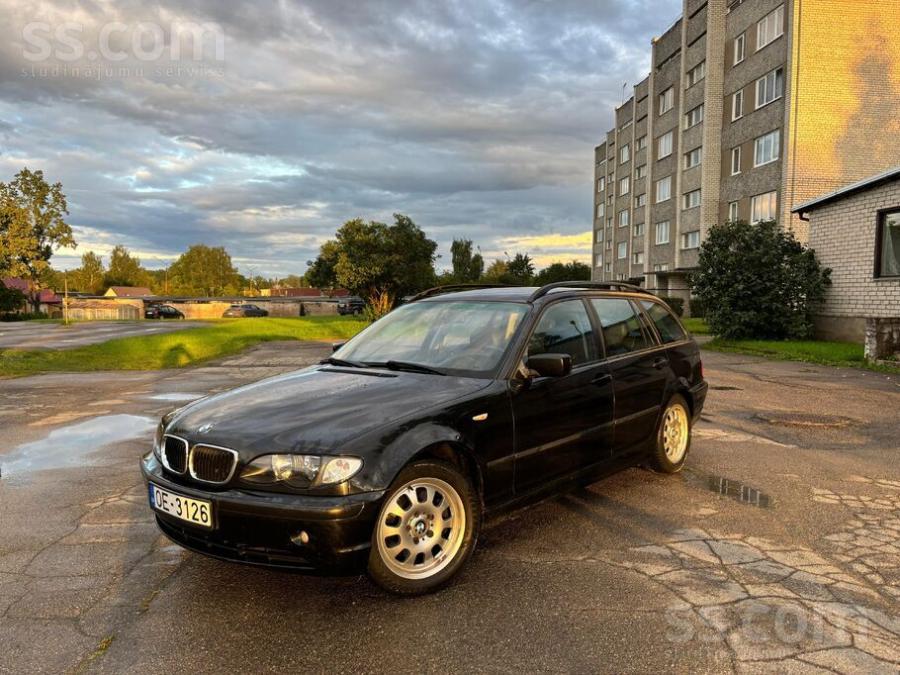 Melns BMW 320 2003 Ogre, ar dzinēja tilpumu 2.00 L un nobraukumu 257 tūkst. km par 2700 €, foto 1 vietnē AUTOMOTO.COM.LV