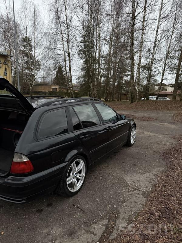 Black BMW 320 2003 in Riga, with an engine capacity of 2.00 L and mileage of 0 thousand km for 2700 €, photo 6 on AUTOMOTO.COM.LV