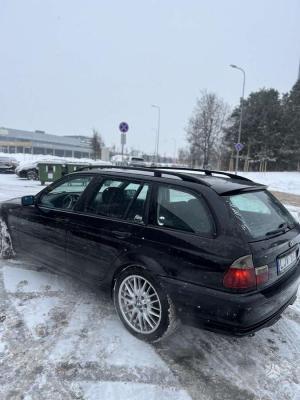 Melns BMW 320 2003 Viļņa, ar dzinēja tilpumu 2.00 L un nobraukumu 318 tūkst. km par 1499 €, foto 4 vietnē AUTOMOTO.COM.LV