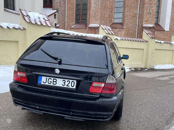 Melns BMW 320 2003 Viļņa, ar dzinēja tilpumu 2.00 L un nobraukumu 400 tūkst. km par 1700 €, foto 4 vietnē AUTOMOTO.COM.LV