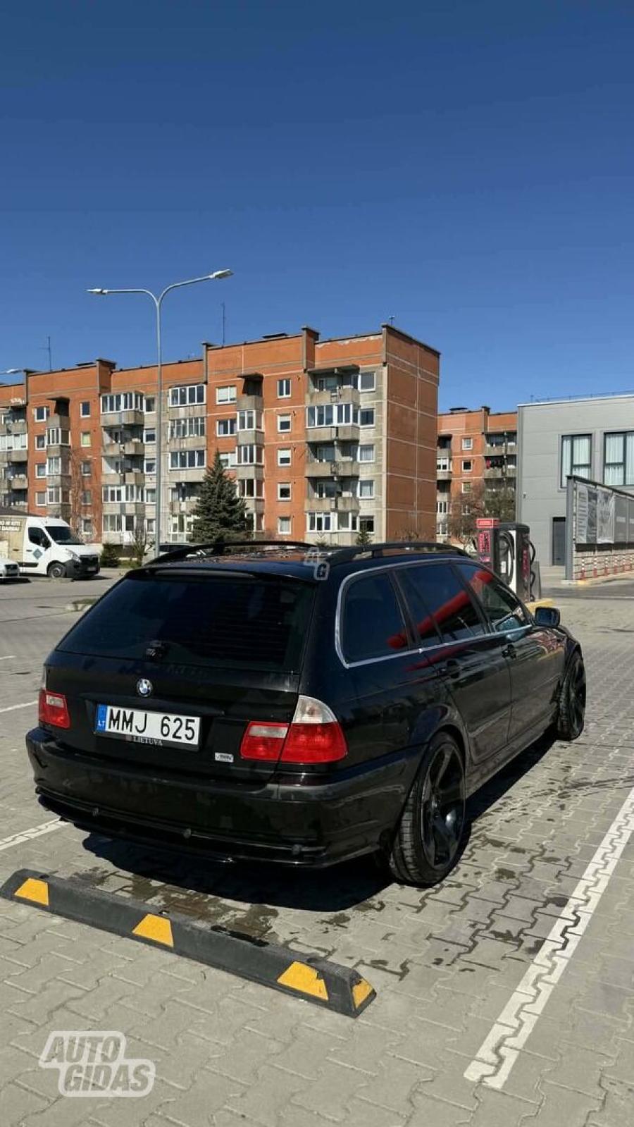 Черный БМВ 320 2003 в Паланга, объемом двигателя 2.00 л и пробегом 319 тыс. км за 2500 €, фото 4 на AUTOMOTO.COM.LV