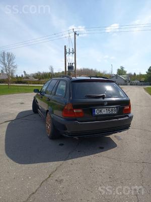 Melns BMW 320 2003 Aizkraukle, ar dzinēja tilpumu 2.00 L un nobraukumu 455 tūkst. km par 2150 €, foto 4 vietnē AUTOMOTO.COM.LV