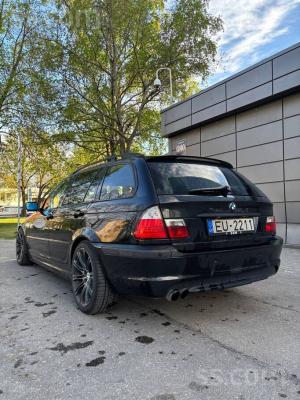 Melns BMW 320 2003 Rīga, ar dzinēja tilpumu 2.00 L un nobraukumu 310 tūkst. km par 2990 €, foto 4 vietnē AUTOMOTO.COM.LV