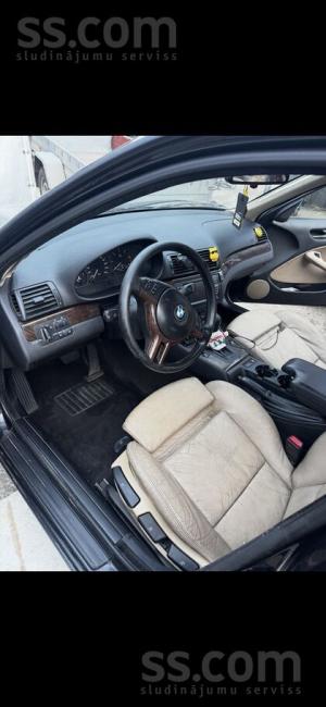 Black BMW 320 2003 in Riga, with an engine capacity of 2.00 L and mileage of 376 thousand km for 1800 €, photo 4 on AUTOMOTO.COM.LV