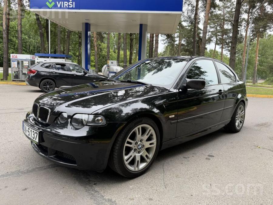 Black BMW 320 2003 in Riga, with an engine capacity of 2.00 L and mileage of 203 thousand km for 3200 €, photo 1 on AUTOMOTO.COM.LV