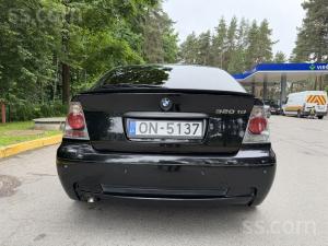 Black BMW 320 2003 in Riga, with an engine capacity of 2.00 L and mileage of 203 thousand km for 3200 €, photo 8 on AUTOMOTO.COM.LV
