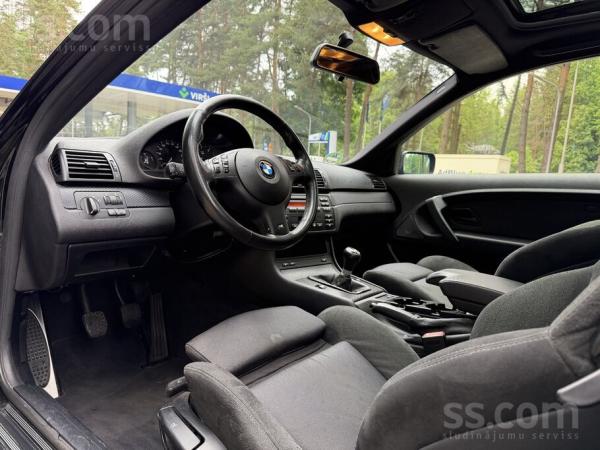 Black BMW 320 2003 in Riga, with an engine capacity of 2.00 L and mileage of 203 thousand km for 3200 €, photo 8 on AUTOMOTO.COM.LV