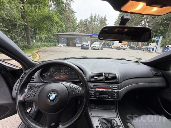 Black BMW 320 2003 in Riga, with an engine capacity of 2.00 L and mileage of 203 thousand km for 3200 €, photo 9 on AUTOMOTO.COM.LV