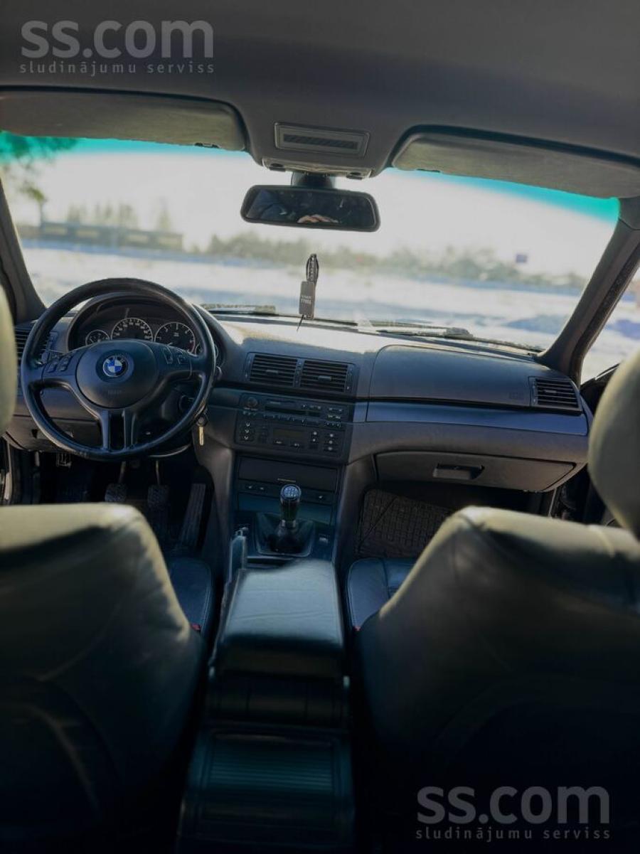 Melns BMW 320 2003 Liepāja, ar dzinēja tilpumu 2.00 L un nobraukumu 445 tūkst. km par 2000 €, foto 9 vietnē AUTOMOTO.COM.LV