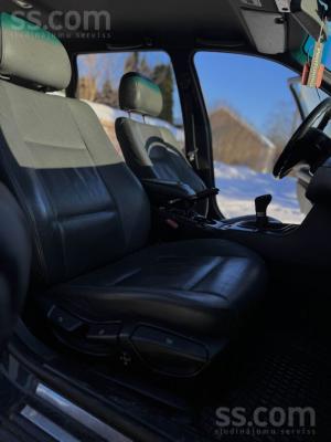Melns BMW 320 2003 Liepāja, ar dzinēja tilpumu 2.00 L un nobraukumu 445 tūkst. km par 2000 €, foto 11 vietnē AUTOMOTO.COM.LV