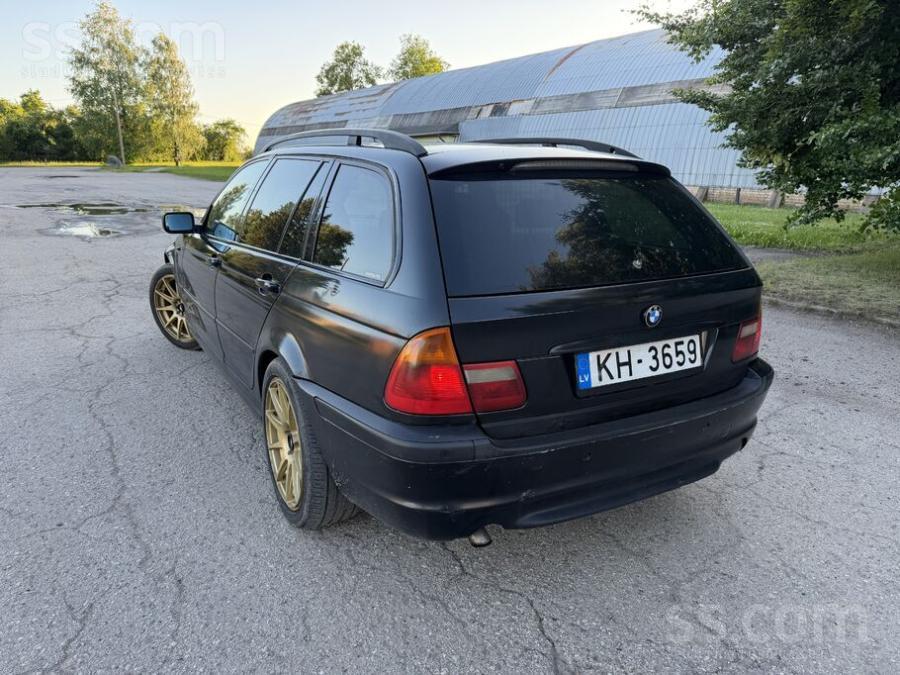 Black BMW 320 2003 in Dobele, with an engine capacity of 2.00 L and mileage of 418 thousand km for 2800 €, photo 4 on AUTOMOTO.COM.LV