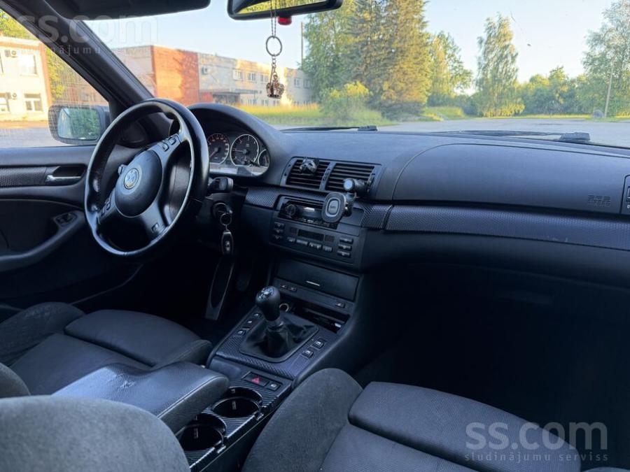 Black BMW 320 2003 in Dobele, with an engine capacity of 2.00 L and mileage of 418 thousand km for 2800 €, photo 5 on AUTOMOTO.COM.LV
