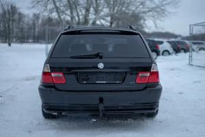 Melns BMW 320 2003 Liepāja, ar dzinēja tilpumu 2.00 L un nobraukumu 286 tūkst. km par 2650 €, foto 4 vietnē AUTOMOTO.COM.LV