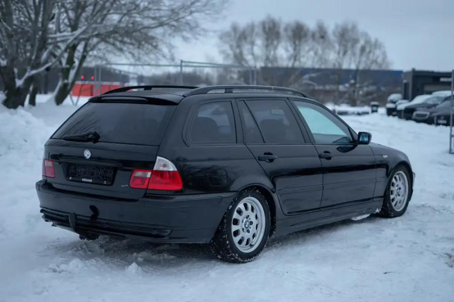 Melns BMW 320 2003 Liepāja, ar dzinēja tilpumu 2.00 L un nobraukumu 286 tūkst. km par 2650 €, foto 5 vietnē AUTOMOTO.COM.LV