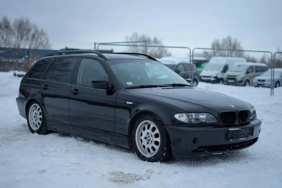 Melns BMW 320 2003 Liepāja, ar dzinēja tilpumu 2.00 L un nobraukumu 286 tūkst. km par 2650 €, foto 6 vietnē AUTOMOTO.COM.LV