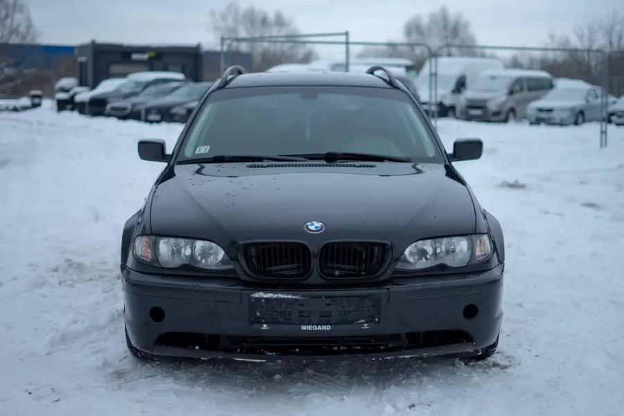 Melns BMW 320 2003 Liepāja, ar dzinēja tilpumu 2.00 L un nobraukumu 286 tūkst. km par 2650 €, foto 7 vietnē AUTOMOTO.COM.LV