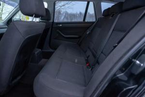 Melns BMW 320 2003 Liepāja, ar dzinēja tilpumu 2.00 L un nobraukumu 286 tūkst. km par 2650 €, foto 10 vietnē AUTOMOTO.COM.LV