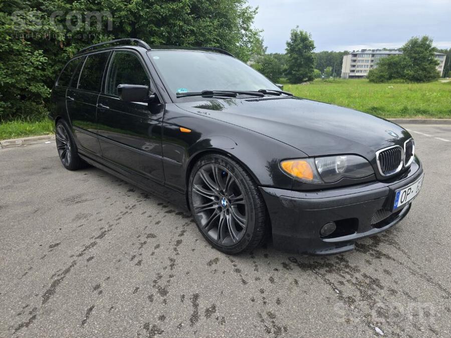 Black BMW 320 2003 in Riga, with an engine capacity of 2.00 L and mileage of 311 thousand km for 2750 €, photo 9 on AUTOMOTO.COM.LV