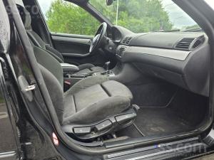 Black BMW 320 2003 in Riga, with an engine capacity of 2.00 L and mileage of 311 thousand km for 2750 €, photo 12 on AUTOMOTO.COM.LV