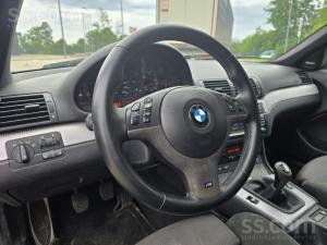 Black BMW 320 2003 in Riga, with an engine capacity of 2.00 L and mileage of 311 thousand km for 2750 €, photo 18 on AUTOMOTO.COM.LV