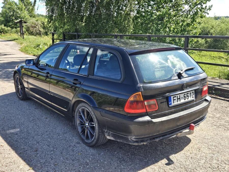 Melns BMW 320 2003 Liepāja, ar dzinēja tilpumu 2.00 L un nobraukumu 251 tūkst. km par 2100 €, foto 6 vietnē AUTOMOTO.COM.LV