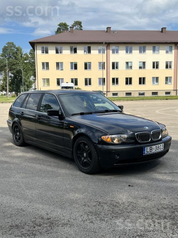 Melns BMW 320 2003 Rīga, ar dzinēja tilpumu 2.20 L un nobraukumu 350 tūkst. km par 1850 €, foto 1 vietnē AUTOMOTO.COM.LV