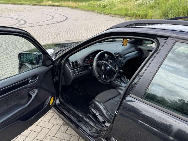 Black BMW 320 2003 in Vilnius, with an engine capacity of 2.00 L and mileage of 400 thousand km for 900 €, photo 7 on AUTOMOTO.COM.LV