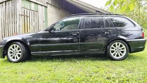 Melns BMW 320 2003 Rīga, ar dzinēja tilpumu 2.00 L un nobraukumu 405 tūkst. km par 2200 €, foto 4 vietnē AUTOMOTO.COM.LV