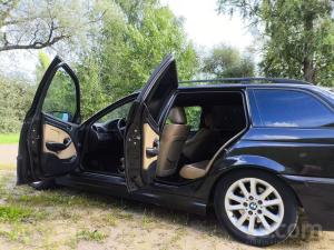 Black BMW 320 2003 in Valmiera, with an engine capacity of 2.00 L and mileage of 410 thousand km for 1750 €, photo 14 on AUTOMOTO.COM.LV