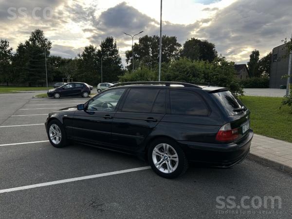 Black BMW 320 2003 in Riga, with an engine capacity of 2.00 L and mileage of 450 thousand km for 2190 €, photo 3 on AUTOMOTO.COM.LV