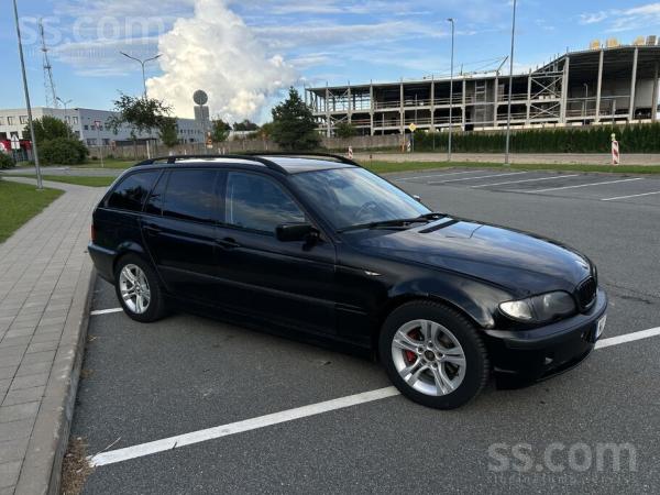 Black BMW 320 2003 in Riga, with an engine capacity of 2.00 L and mileage of 450 thousand km for 2190 €, photo 5 on AUTOMOTO.COM.LV