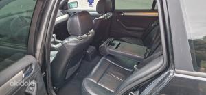 Melns BMW 320 2003 Pērnava, ar dzinēja tilpumu 2.00 L un nobraukumu 426 tūkst. km par 1300 €, foto 10 vietnē AUTOMOTO.COM.LV