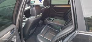 Melns BMW 320 2003 Pērnava, ar dzinēja tilpumu 2.00 L un nobraukumu 426 tūkst. km par 1300 €, foto 21 vietnē AUTOMOTO.COM.LV