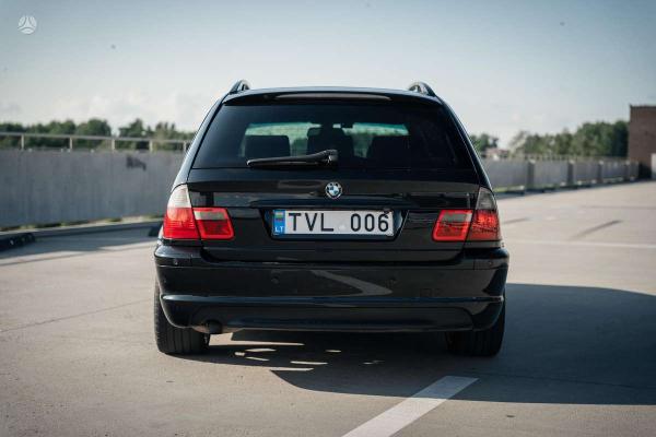 Black BMW 320 2003 in Vilnius, with an engine capacity of 2.00 L and mileage of 390 thousand km for 2300 €, photo 6 on AUTOMOTO.COM.LV