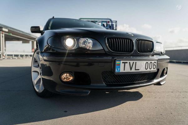 Black BMW 320 2003 in Vilnius, with an engine capacity of 2.00 L and mileage of 390 thousand km for 2300 €, photo 9 on AUTOMOTO.COM.LV