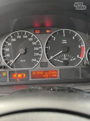 Черный БМВ 320 2003 в Вилкавишкис, объемом двигателя 2.00 л и пробегом 328 тыс. км за 1600 €, фото 10 на AUTOMOTO.COM.LV